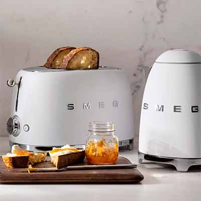 FREE Smeg Merry Morning Set - Freebies and Free Samples by Mail